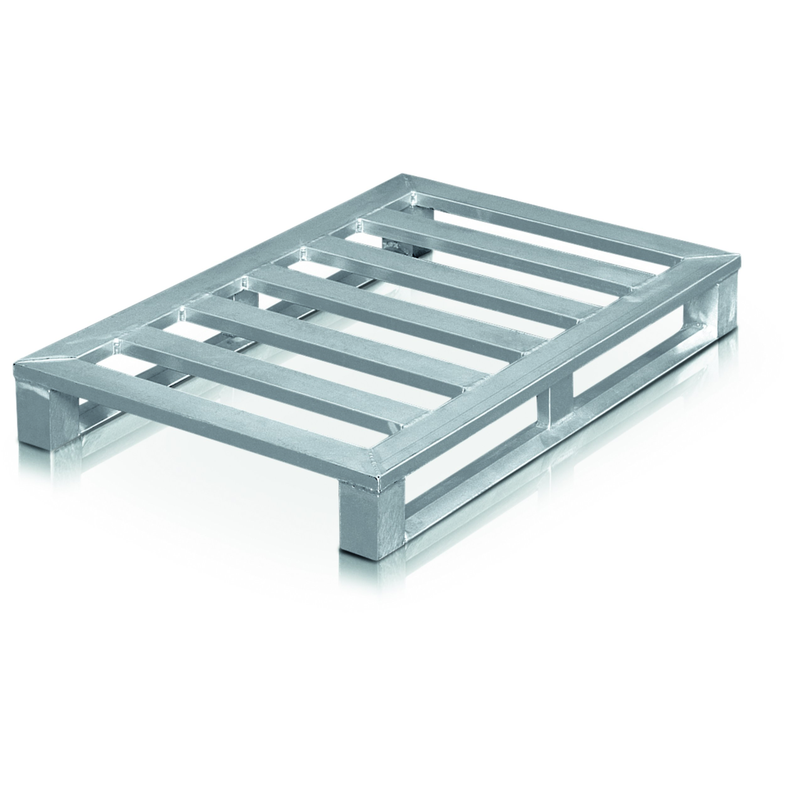 Aluminium flat pallet with skids and corner feet | Flat pallets ...